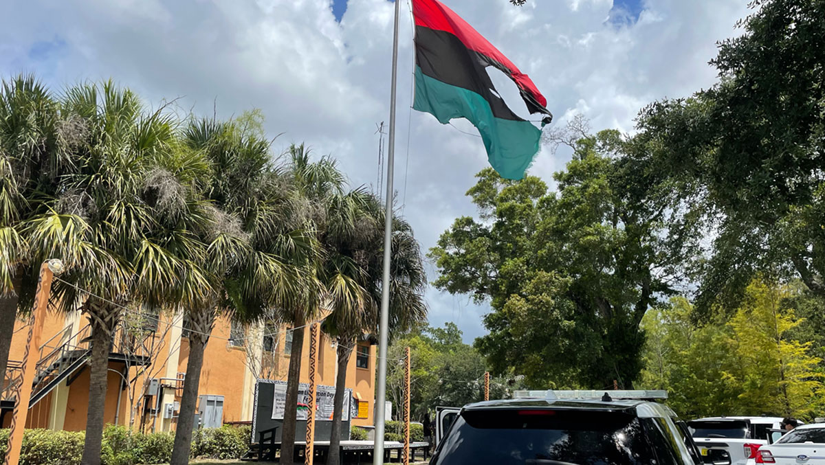 St. Petersburg, Florida Uhuru House attacked - The Burning Spear